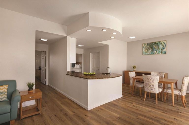 Beachfront Hotel Rooms in Panama City Beach, Florida